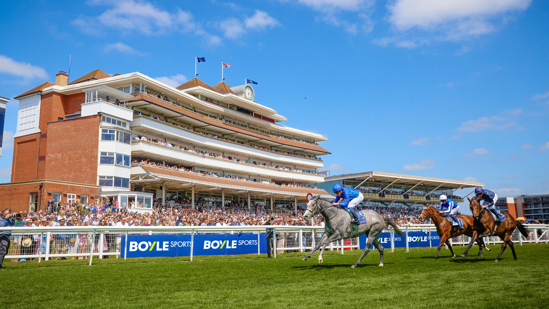 BOYLE Sports Boosts Sponsorship With Two New Racedays | Newbury Racecourse